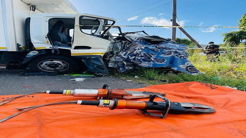 Tributes pour in after five young women die in WC crash - Voice of the Cape